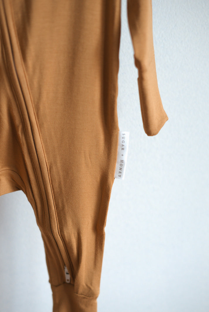 Ember Bamboo Sleeper – Sugar + Honey